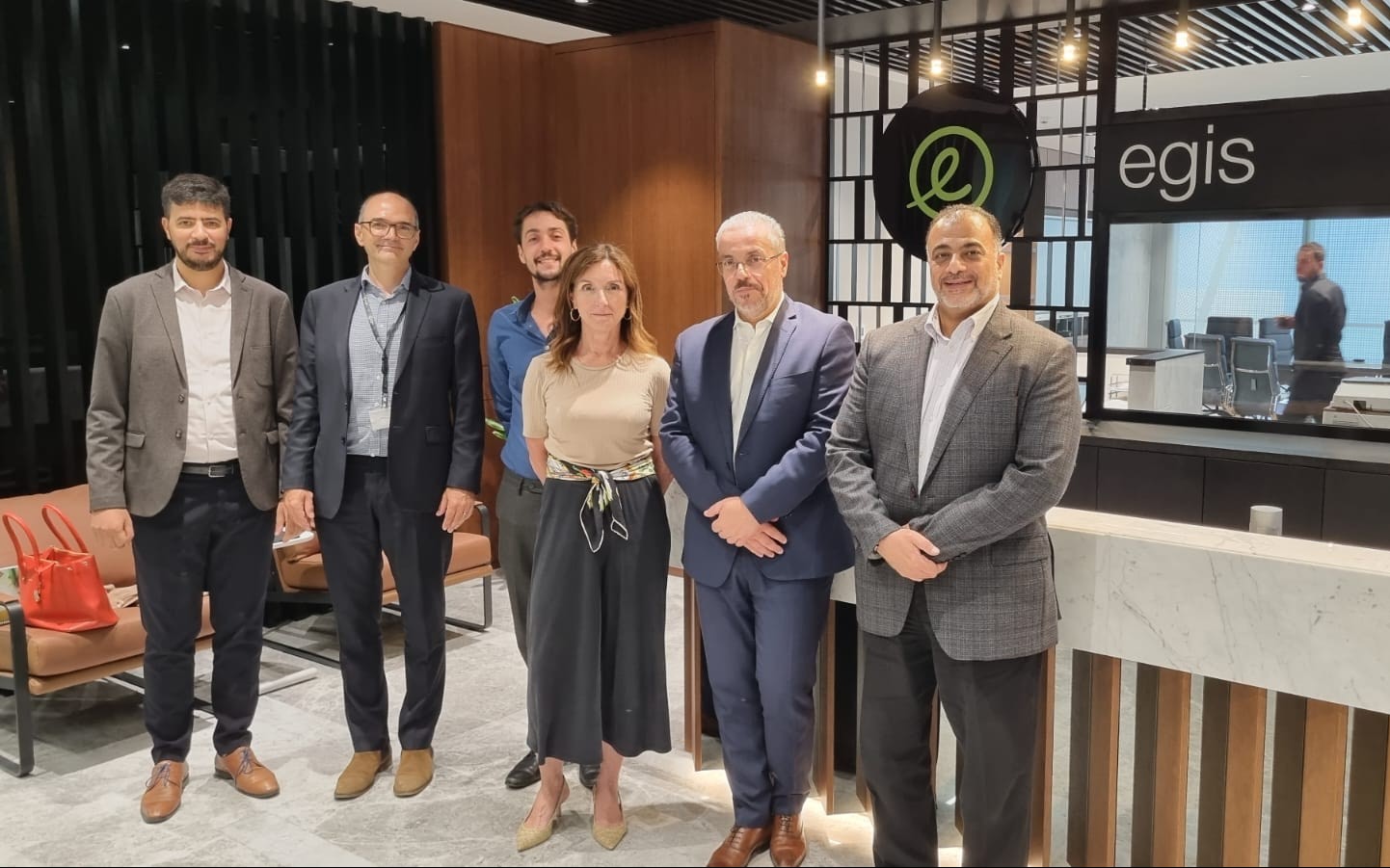 Egis au Qatar : des nouveaux locaux, une équipe plus grande et toujours aussi engagée ...